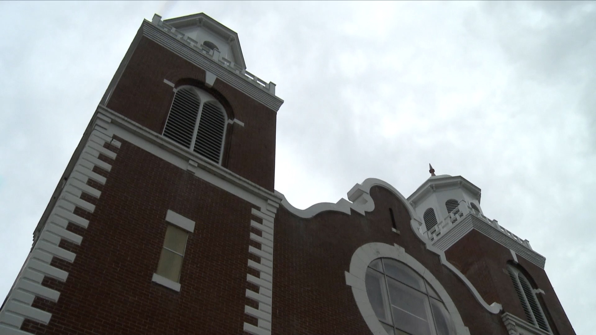 Selma architect helping to preserve historic structures - WAKA 8