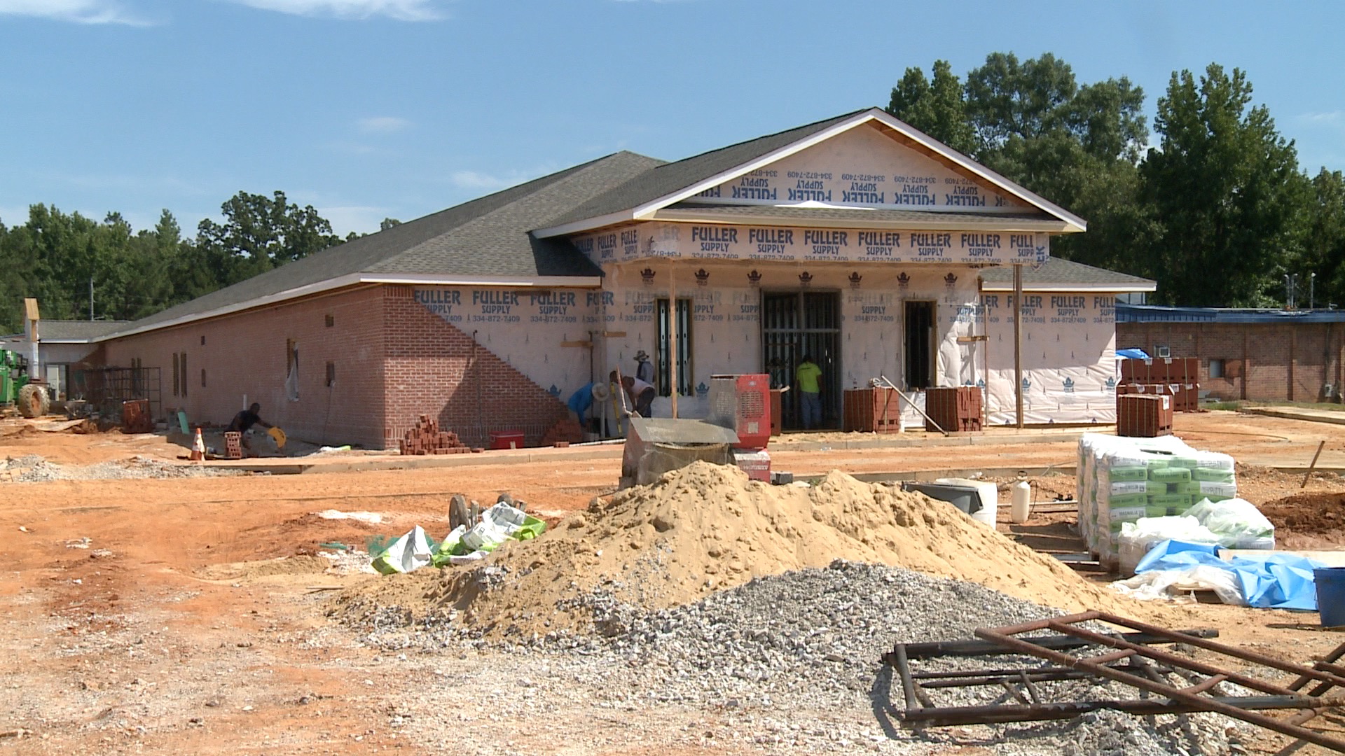New building under construction at JE Hobbs Elementary School - WAKA 8