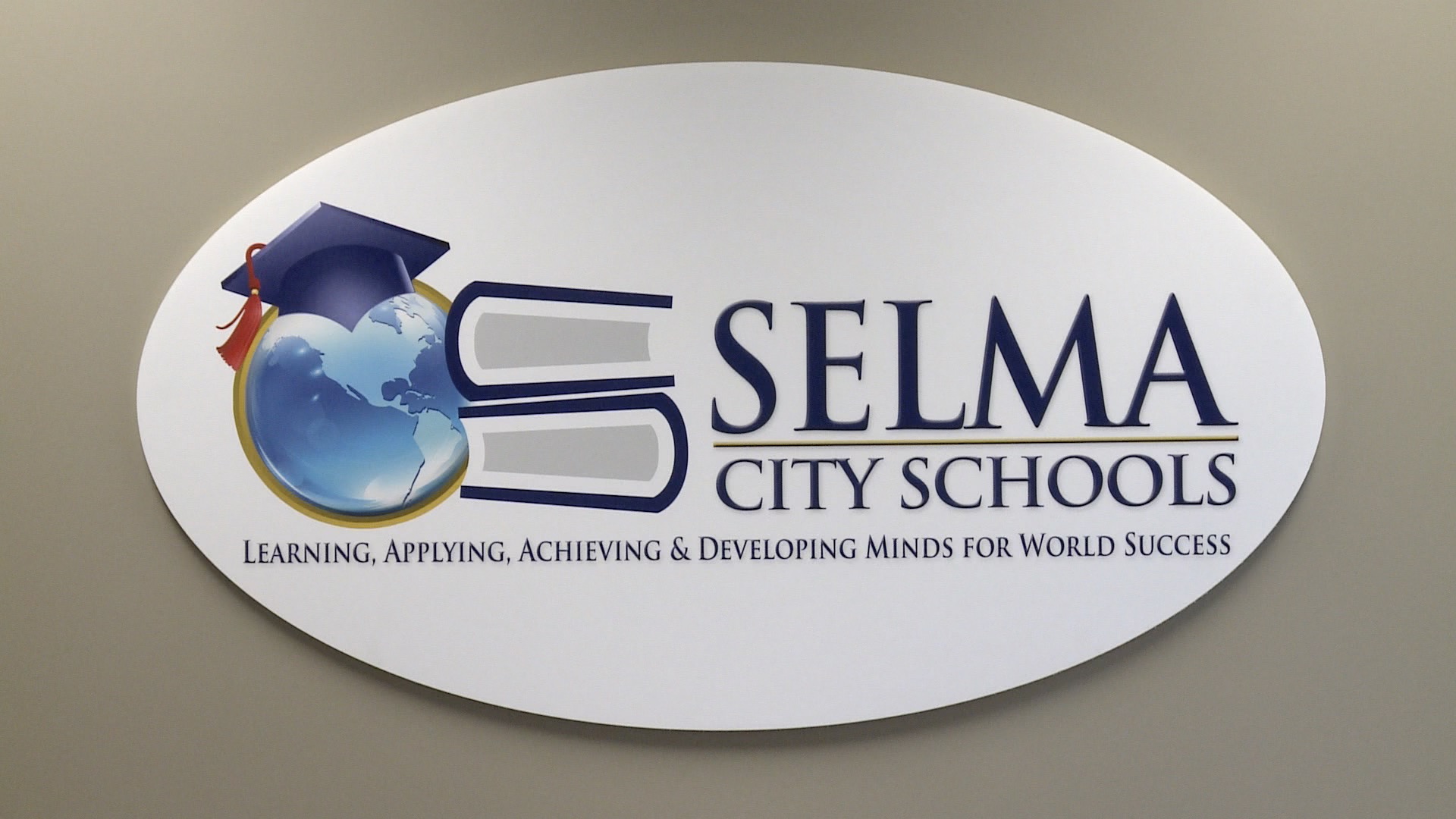 Selma school superintendent announces sudden retirement - WAKA 8 Selma school superintendent announces sudden retirement - WAKA 8