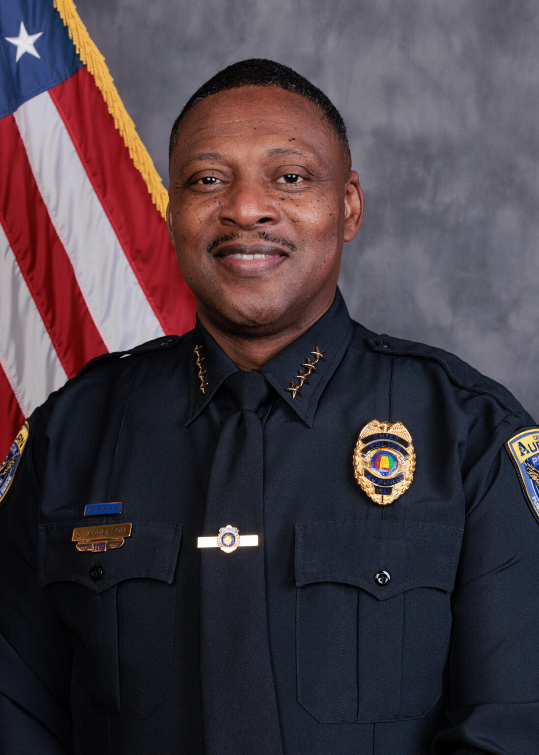 Auburn Police Chief Cedric Anderson retiring - WAKA 8