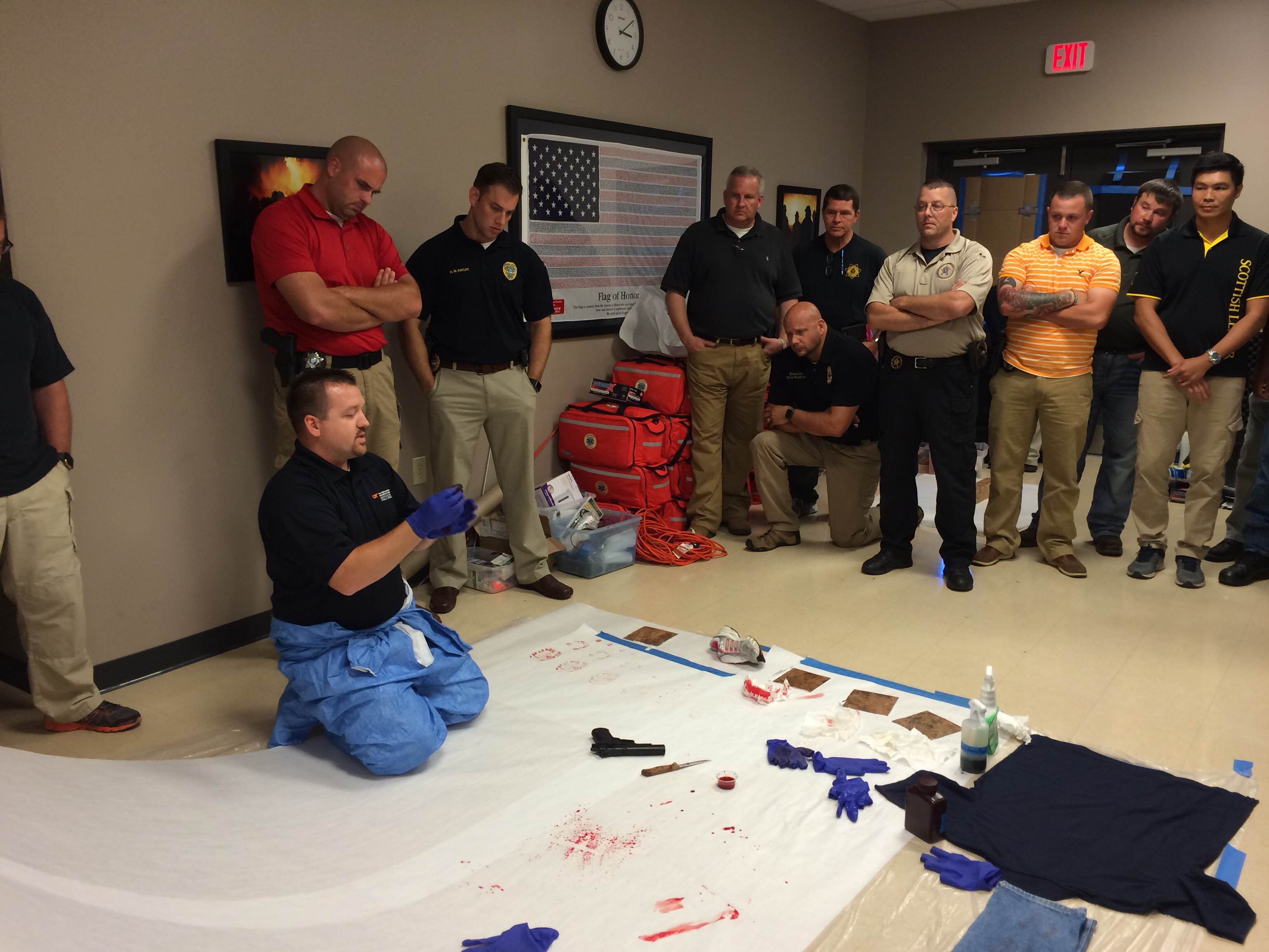 Crime scene investigators learn crime solving using the latest ...
