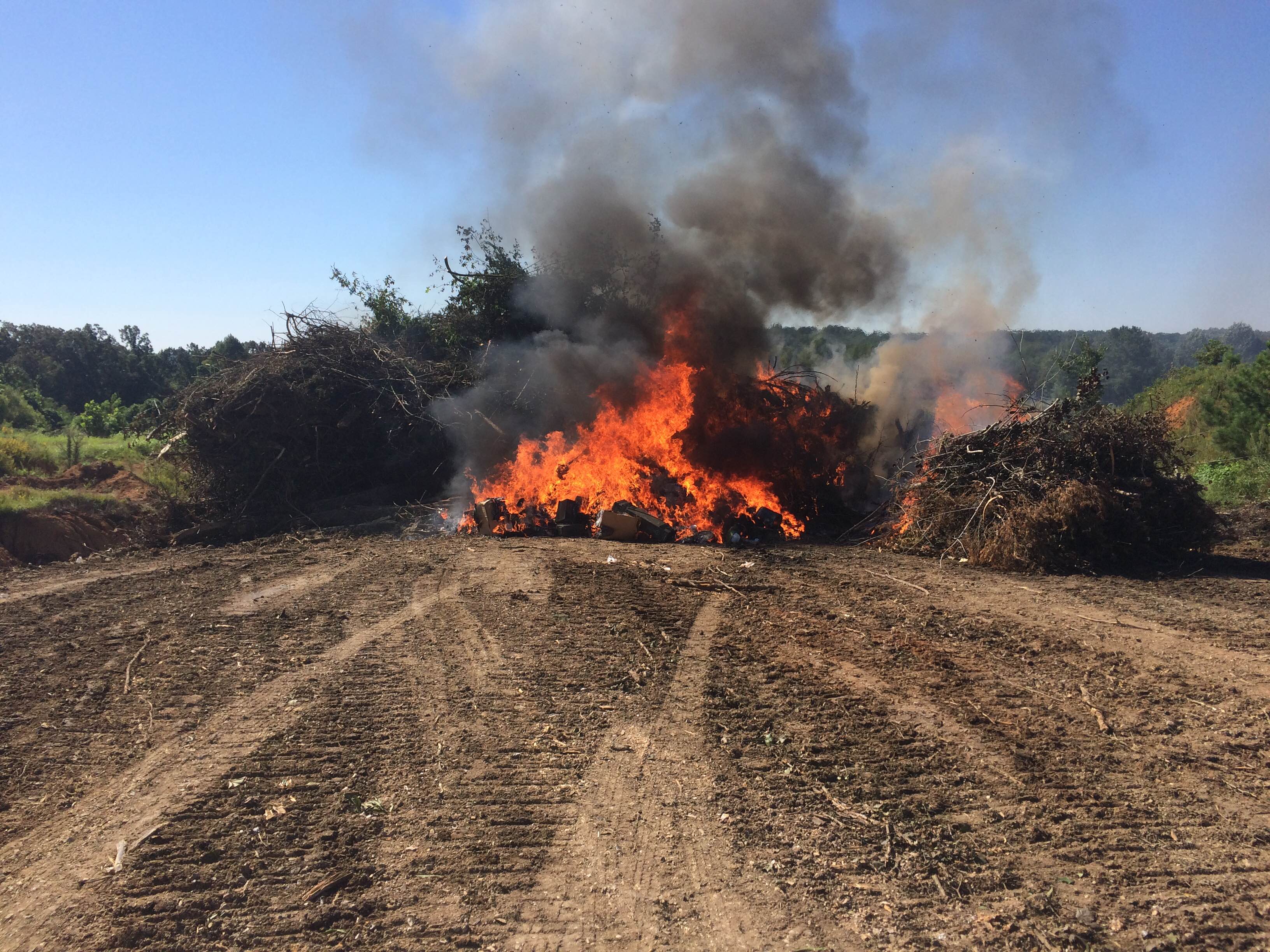 Evidence burn reveals progress in meth busts in Henry County - WBBJ TV