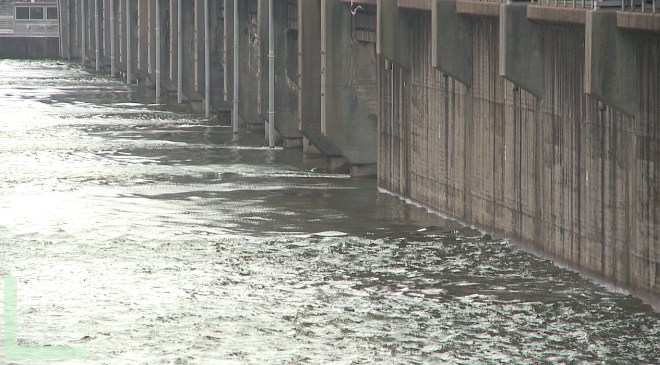 Hardin Co. officials urge boaters to be cautious at Pickwick Dam - WBBJ TV