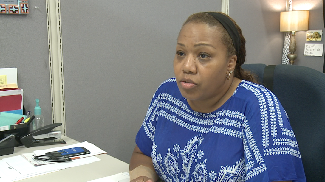 Local insurance agent offers tips for parents of teen drivers - WBBJ TV