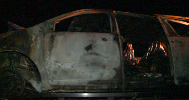 1 Dead 4 Airlifted After Car Slams Into Tree Off I 40 Bursts Into