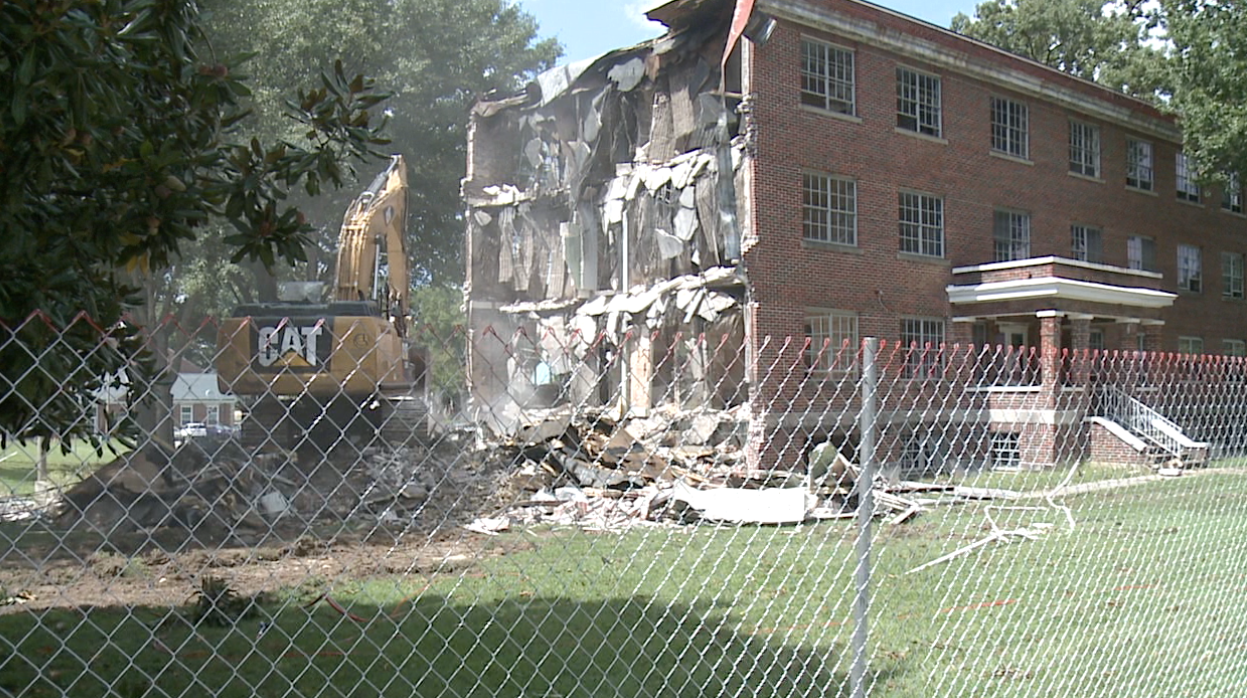 U of M Lambuth to remove old dorm, replace with garden - WBBJ TV
