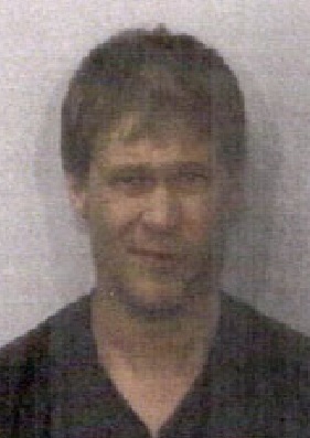 Man charged with reckless endangerment; accused of running from police ...