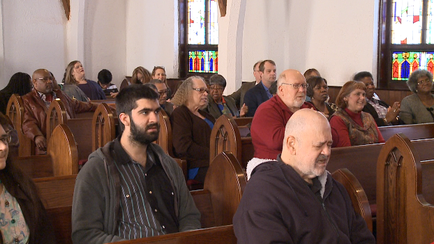 Two churches spread unity through combined church service - WBBJ TV