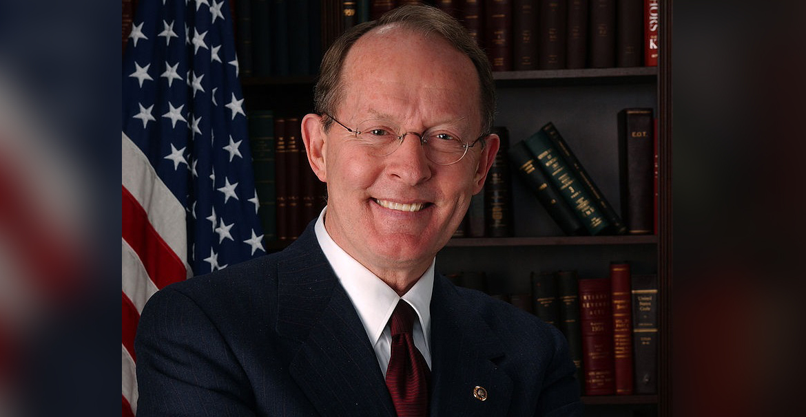 Sen. Alexander 'not a big fan' of arming teachers at school - WBBJ TV