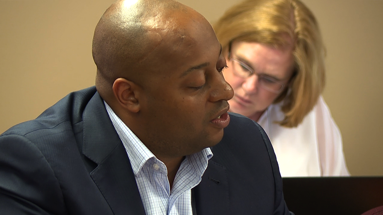 JMCSS Superintendent Dr. Eric Jones announces resignation - WBBJ TV