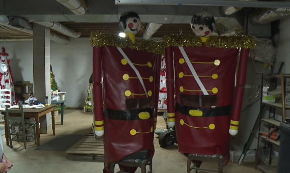 Larger-than-life puppets walk in parade - WBBJ TV Larger-than-life puppets walk in parade - WBBJ TV