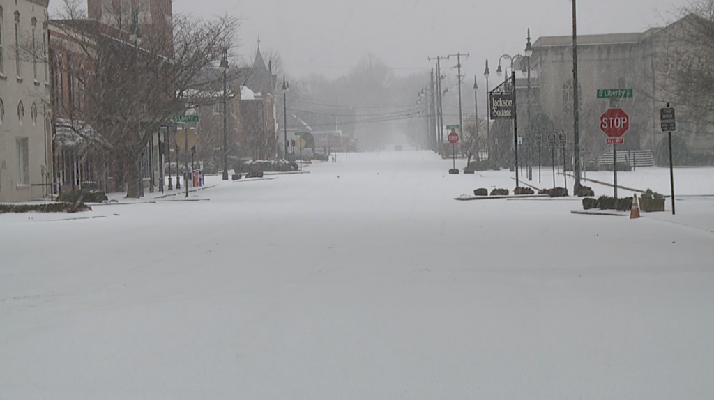 Officials face heavy snowfall working to clear roads in Jackson-Madison ...