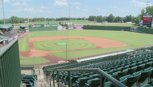 Jackson residents address who should run the Ballpark - WBBJ TV