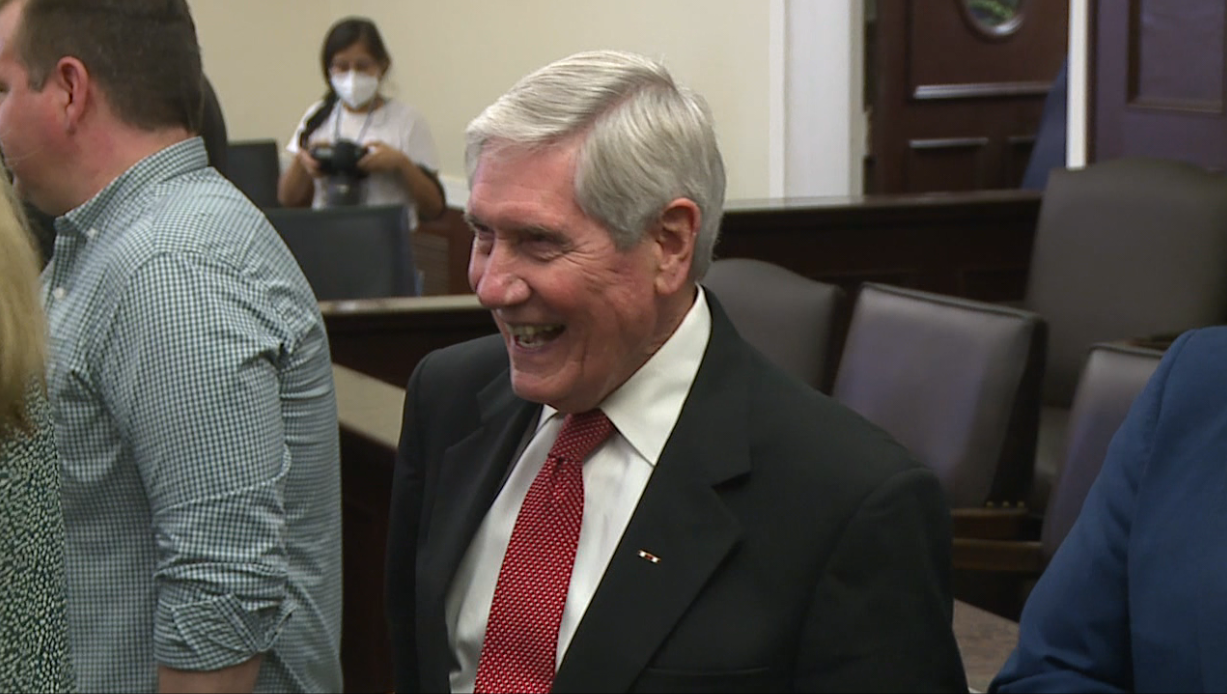 Chancellor James Butler retiring - WBBJ TV