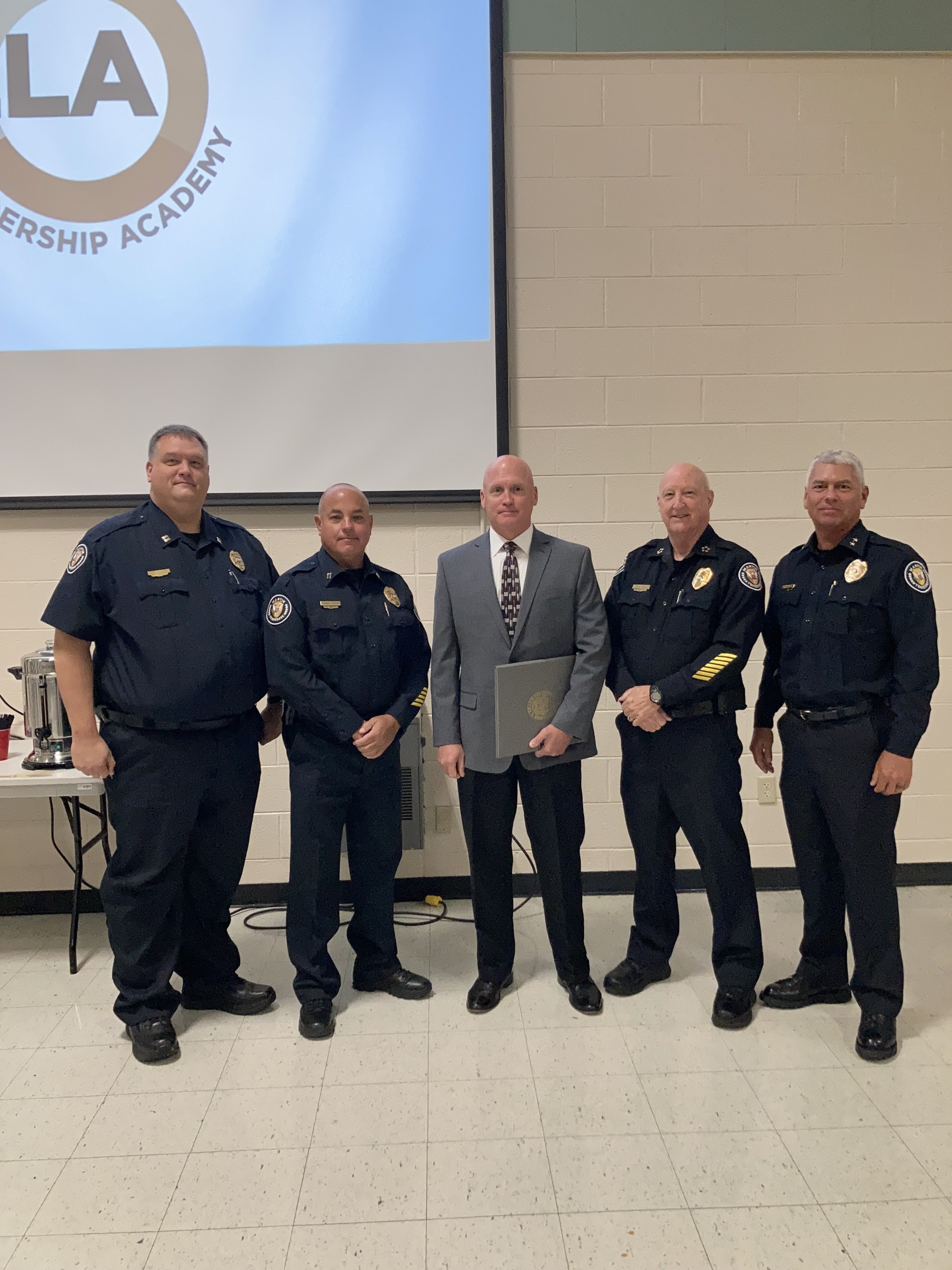 Martin police celebrates graduation of Lt. James Hatler - WBBJ TV