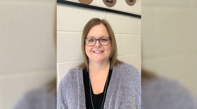 Educator of the Week: Kelly Crowe - WBBJ TV