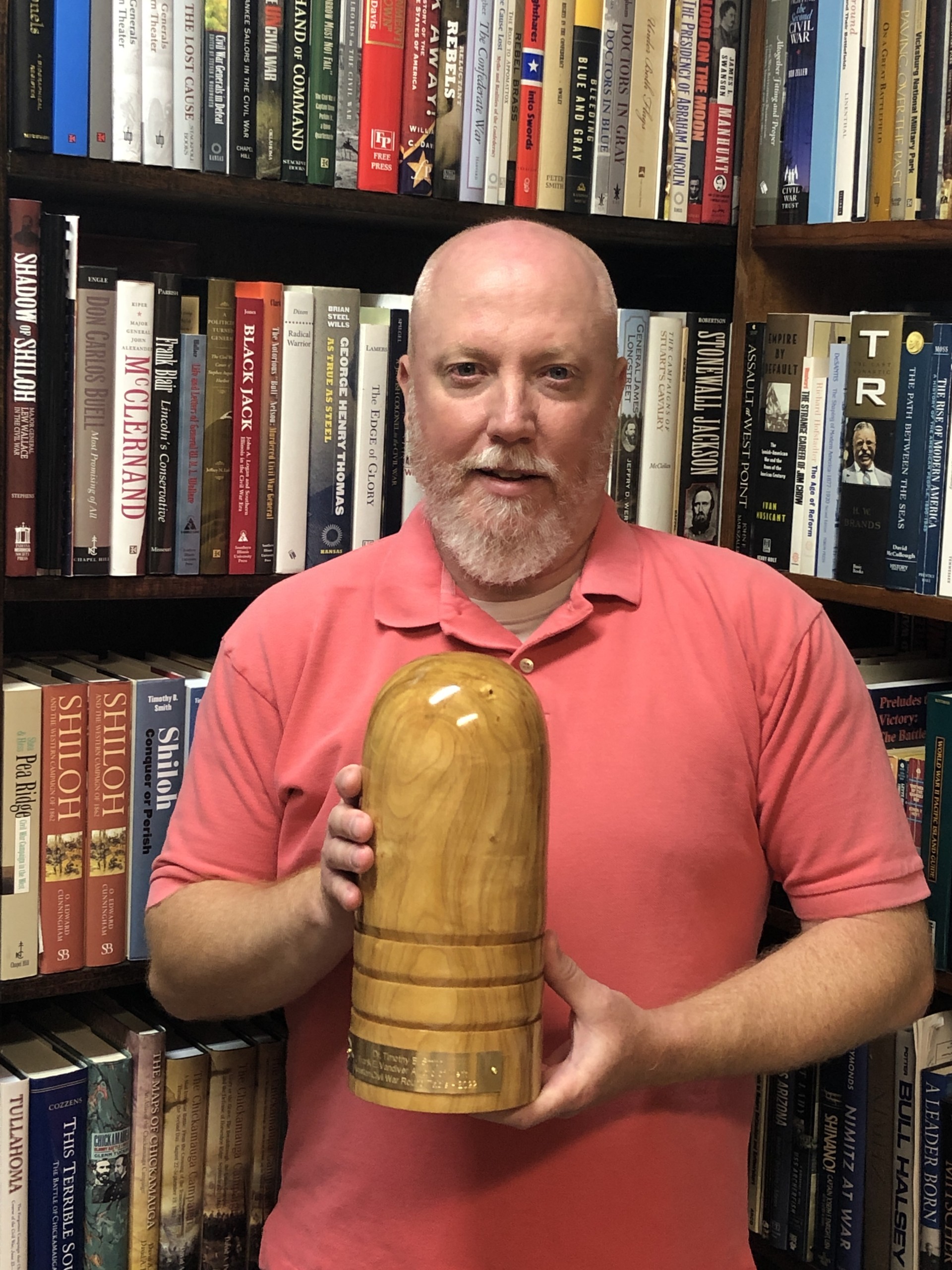 UT Martin history professor honored for Civil War scholarship - WBBJ TV