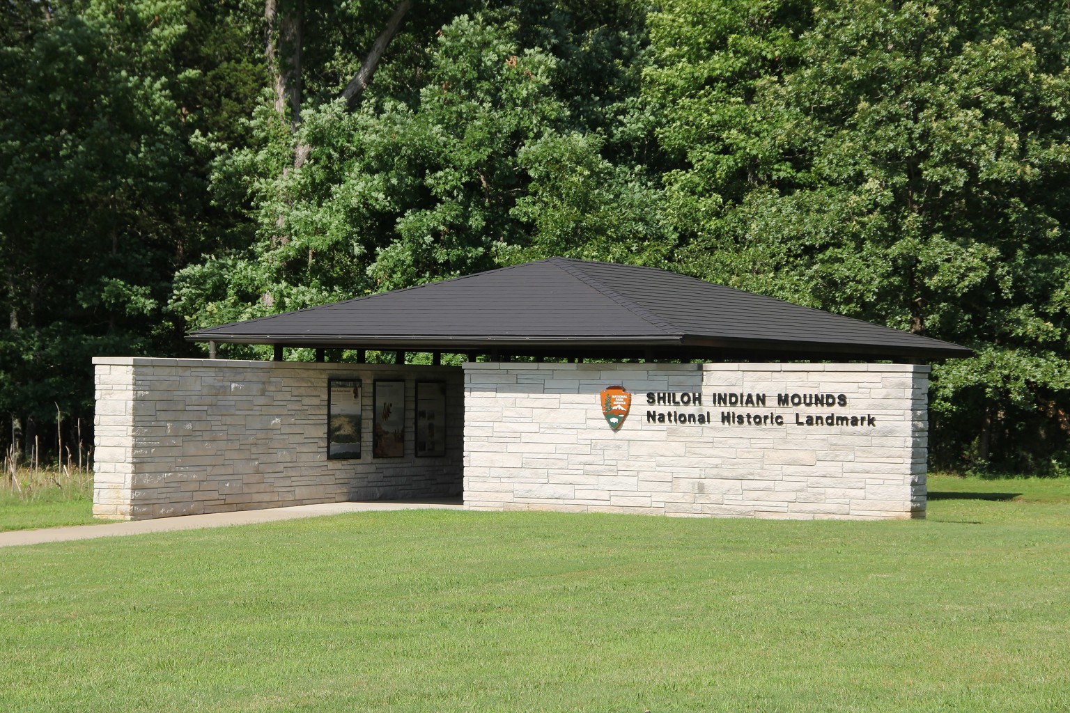 JMC Library hosting 'socktober' to benefit area shelters - WBBJ TV