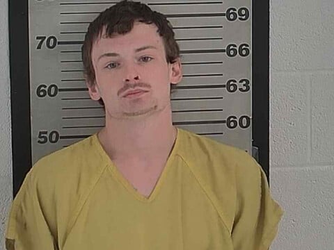 Escapee arrested after traffic stop leads to police pursuit - WBBJ TV