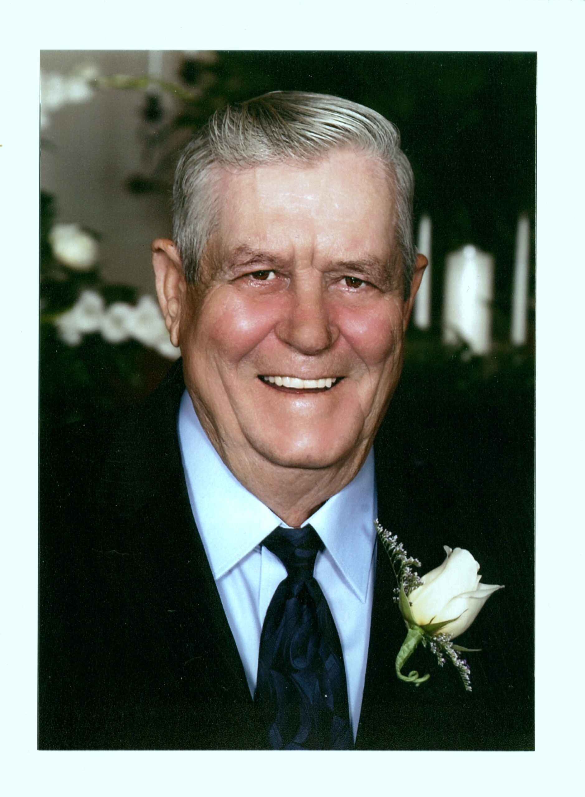 McCage, Gene Obit Pic - WBBJ TV