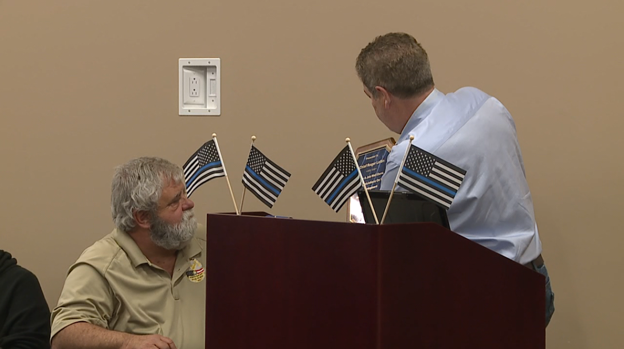 Lexington police chief retires after 32 years of service - WBBJ TV