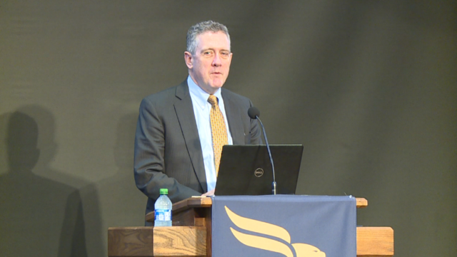 Federal Reserve official visits Jackson - WBBJ TV