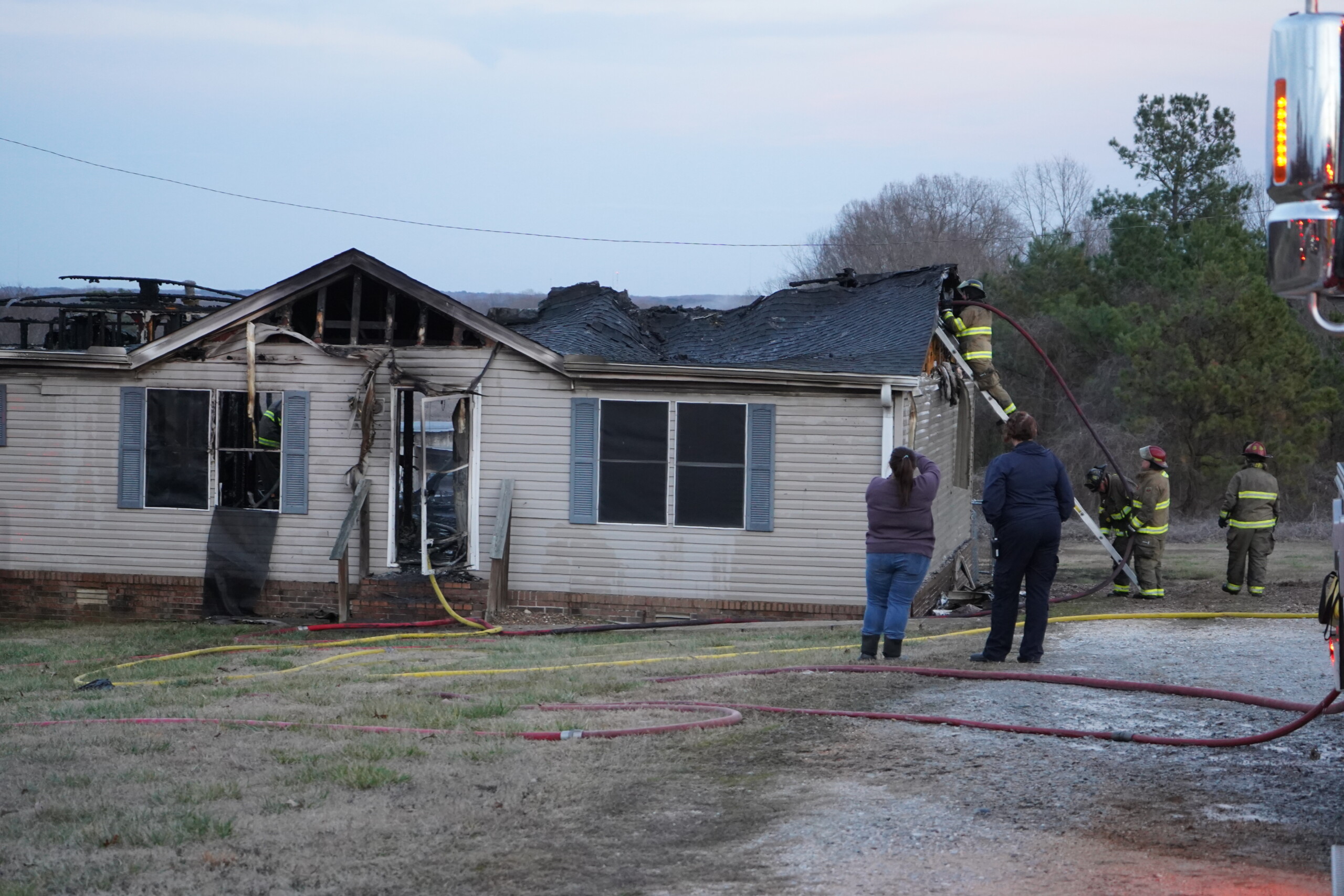 GALLERY: Fire leaves home a total loss in Madison County - WBBJ TV