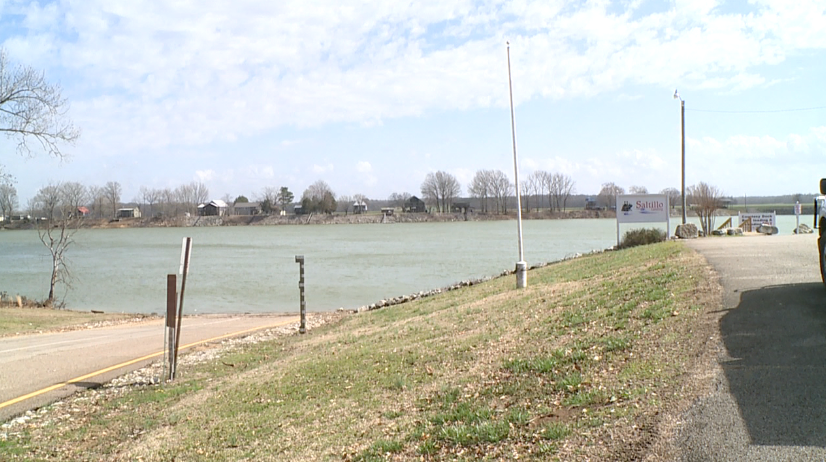 Boat ramp in Saltillo in Hardin County - WBBJ TV