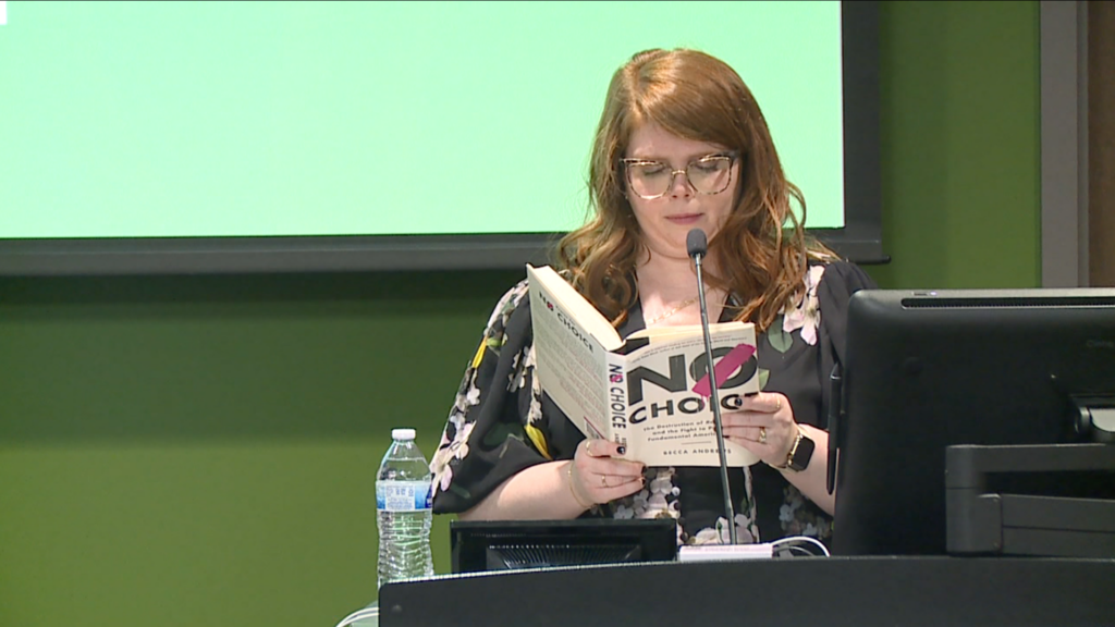 Becca Andrews speaks at Jackson State Community College - WBBJ TV