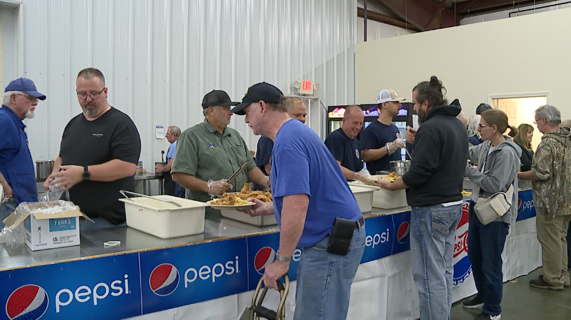 Fish Tent opens at World's Biggest Fish Fry in Paris - WBBJ TV