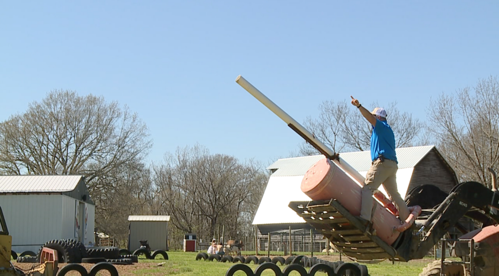 Spring fun returns to Donnell Century Farm - WBBJ TV