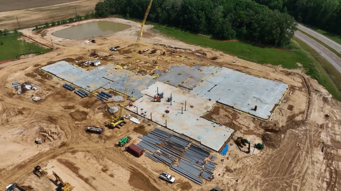 Progress continues: First steel goes up at BlueOval TCAT site - WBBJ TV