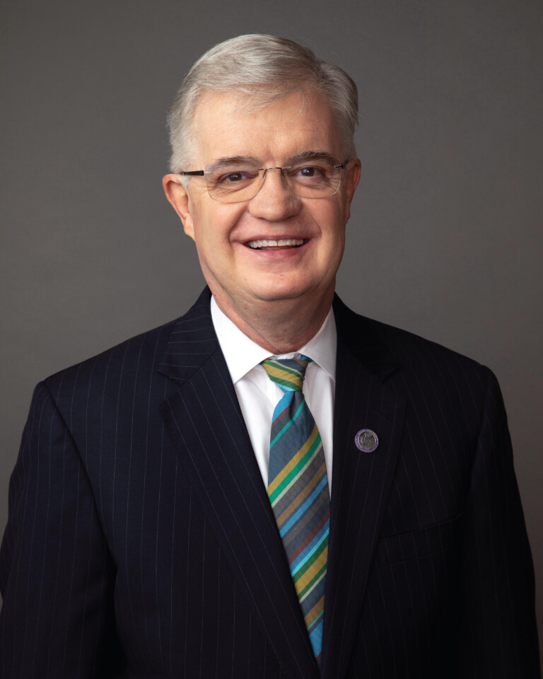 Bethel President Dr. Walter Butler announces retirement - WBBJ TV