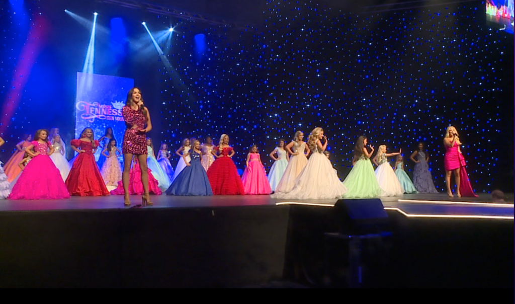 Teen winners crowned as pageant week returns to Jackson - WBBJ TV