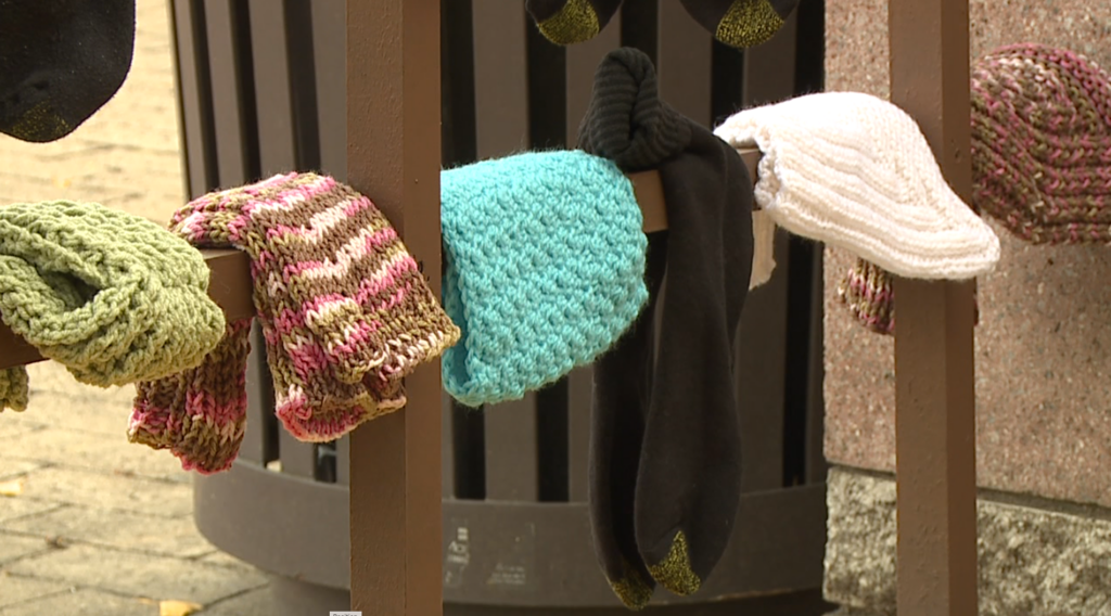 Tree of Warmth returns to downtown Jackson - WBBJ TV