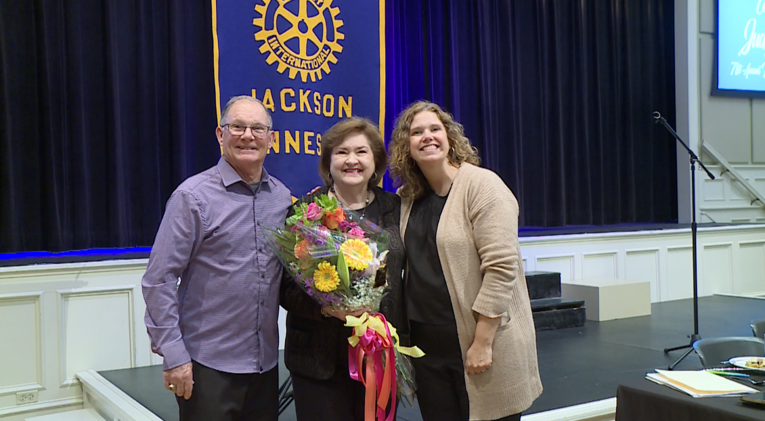 Judy Renshaw named Jackson Rotary Club's Woman of the Year - WBBJ TV