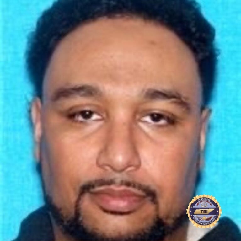 Man accused of killing Tennessee deputy makes first court appearance - WBBJ TV