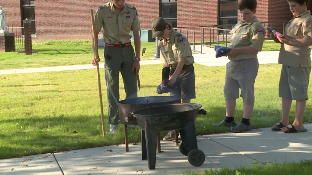 Boy Scouts of America, Knights of Columbus hold flag retirement ...