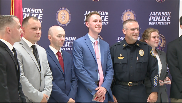 Jackson Police Department swears in eight new officers during ceremony ...