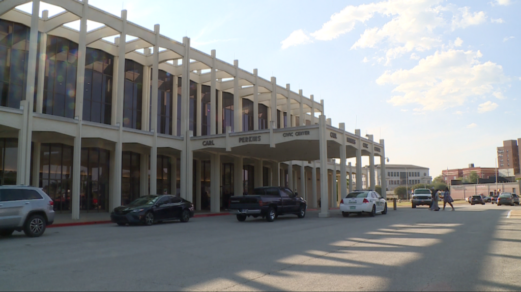 More than 100 students cross the stage during TCAT graduation ceremony ...