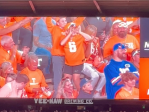 Local Vols fan goes viral after showing off his dance moves at Neyland ...