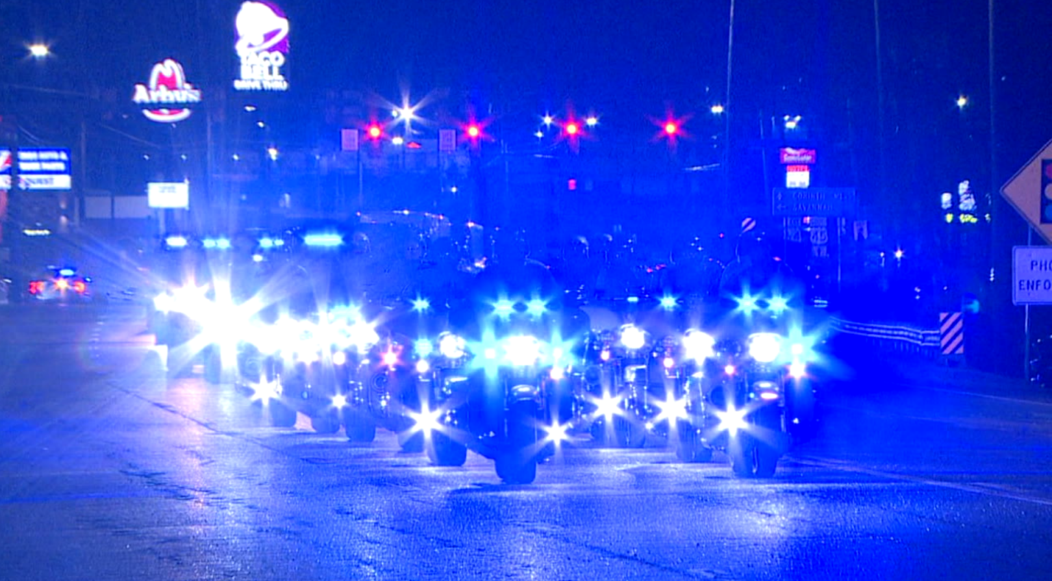 Community pays honor to fallen officer with 'Sea of Blue' processional ...