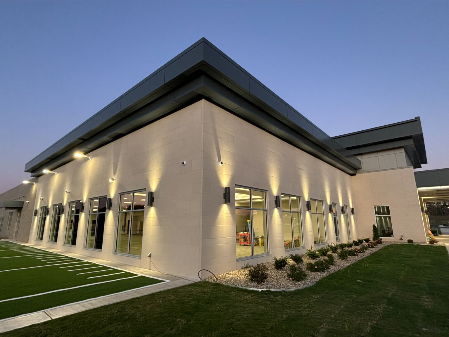 West Tennessee Bone and Joint Institute opens modern and futuristic ...
