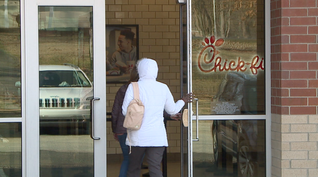 Freed-Hardeman University's new dining hall, Chick-Fil-A opens to the ...