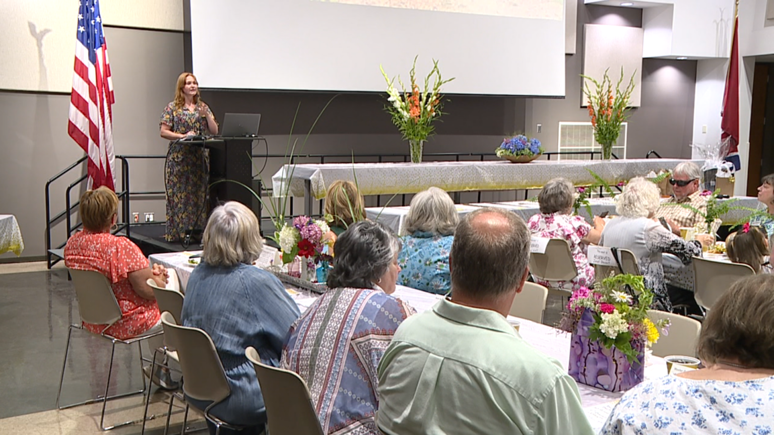Madison County Master Gardeners celebrate 30 years - WBBJ TV