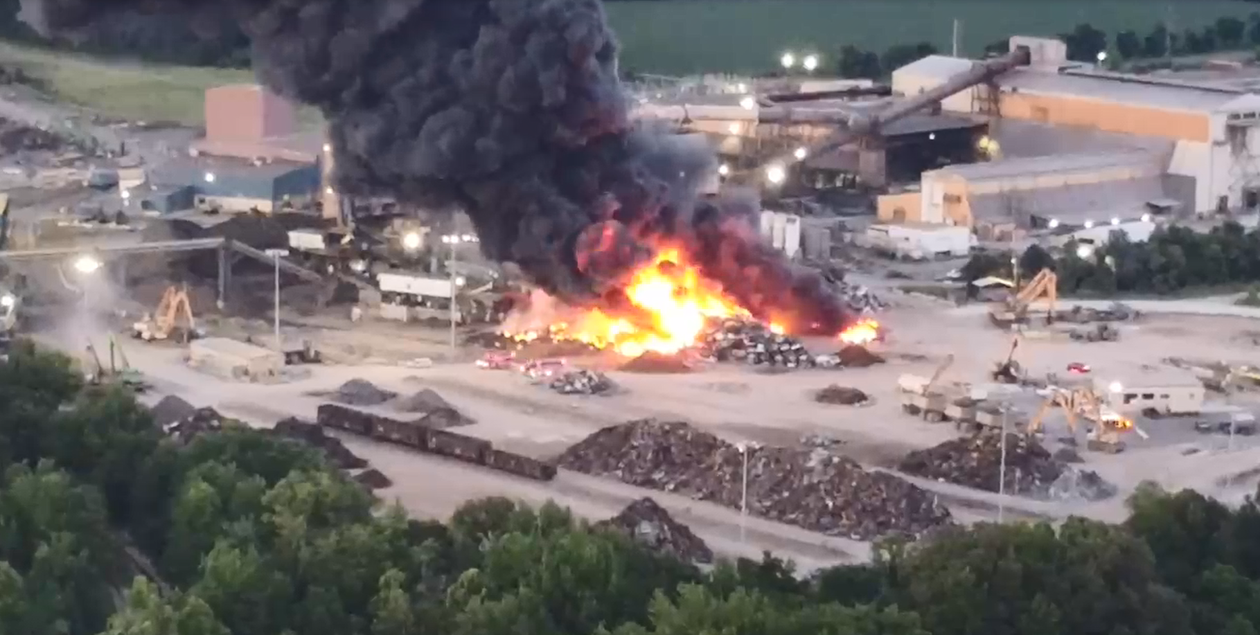 Authorities respond to Gerdau Jackson Steel Mill Fire - WBBJ TV