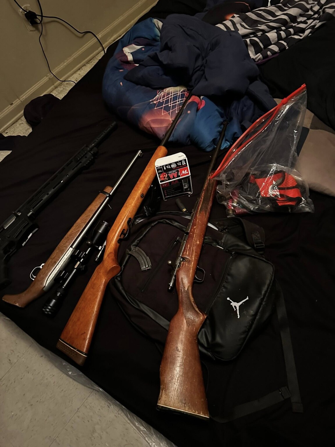 Drug Task Force agents seize firearms from felon - WBBJ TV