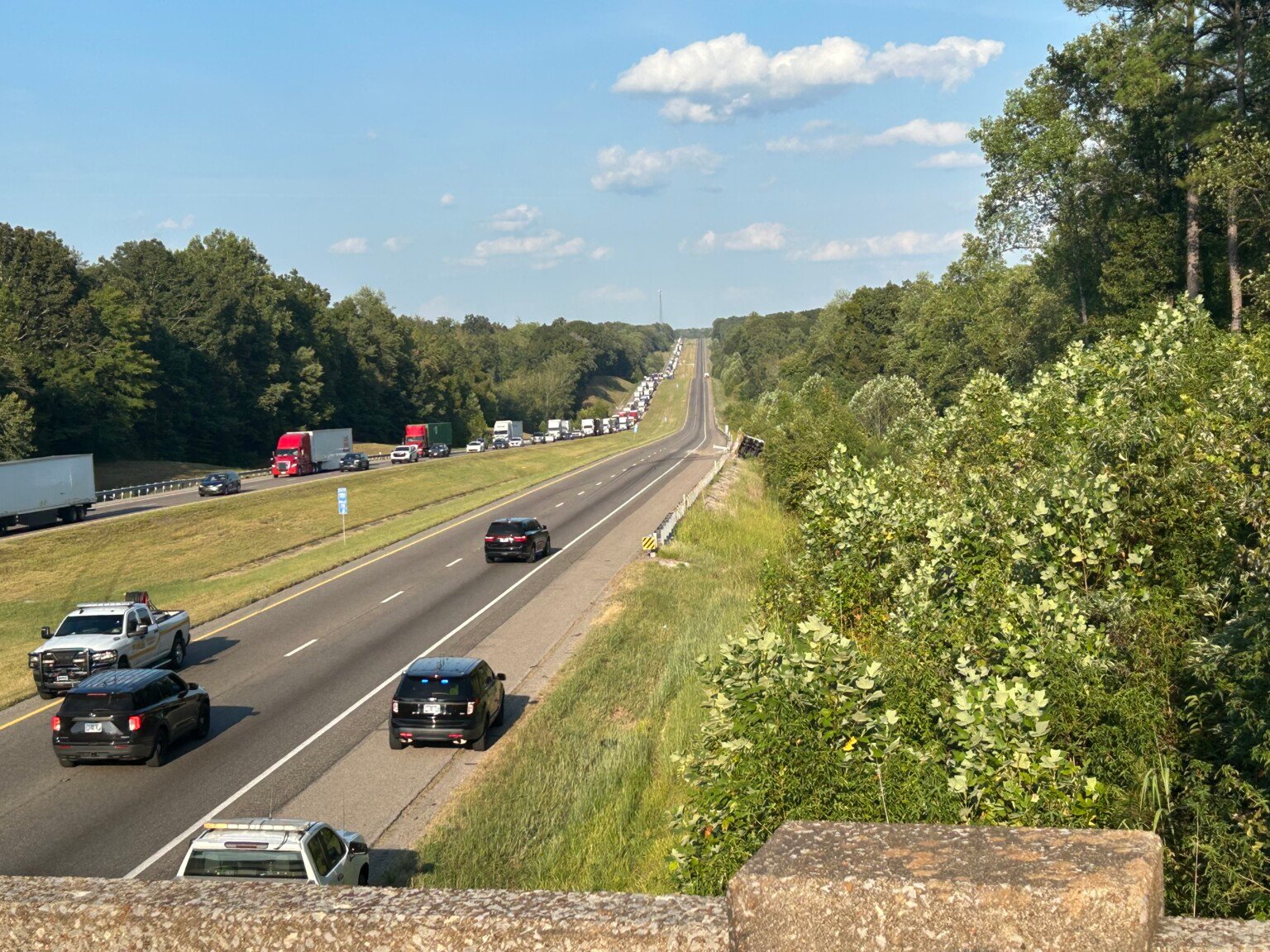 Traffic stalls on I-40 after crash involving lithium batteries creates ...