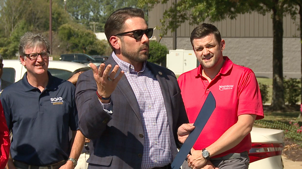 Unveiling held for Sonoco's new Hub City manufacturing facility - WBBJ TV