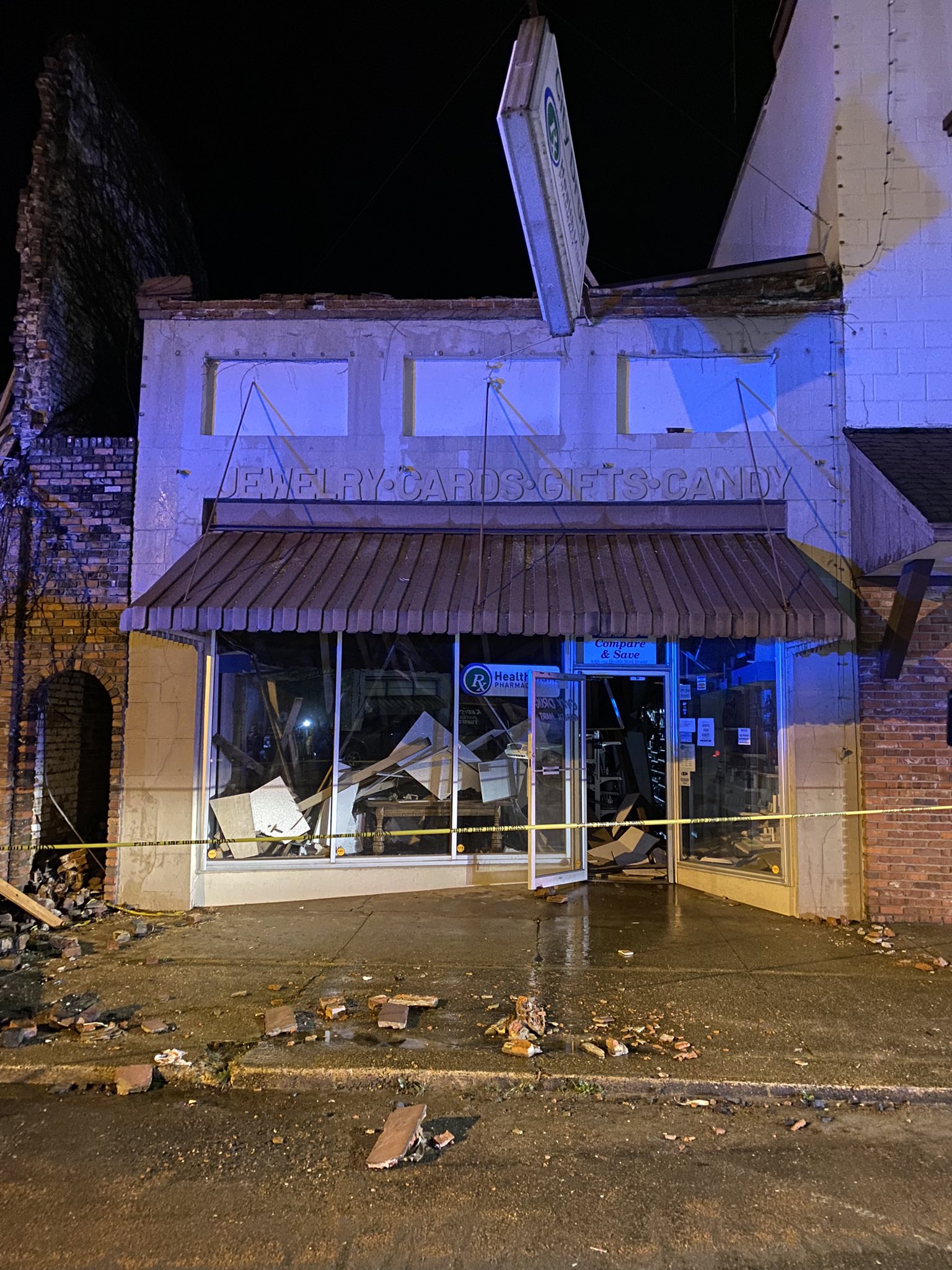 Two people injured after building collapse in Macon